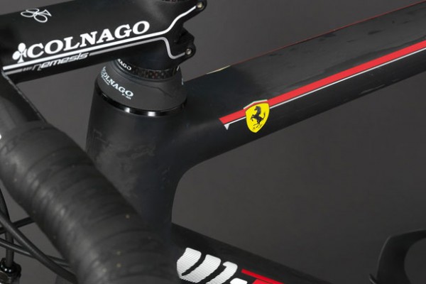 Colnago V1-r racefiets met een vleugje Ferrari - Racefietsblog.nl