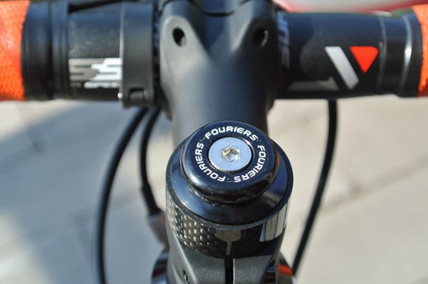 Pimp je racefiets met een bierdopje - Racefietsblog.nl