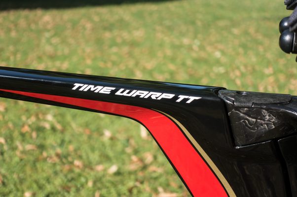 De nieuwe Time Warp TT van Bahrain-Merida - Racefietsblog.nl