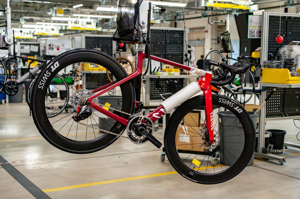 Op bezoek bij het hoofdkantoor van Canyon in Koblenz - Racefietsblog.nl