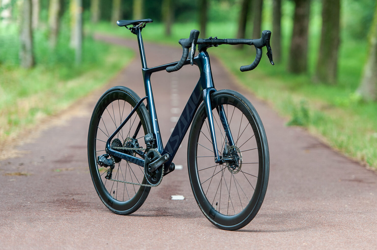 Review: Isaac Meson Disc Blue aeroracer - Racefietsblog.nl
