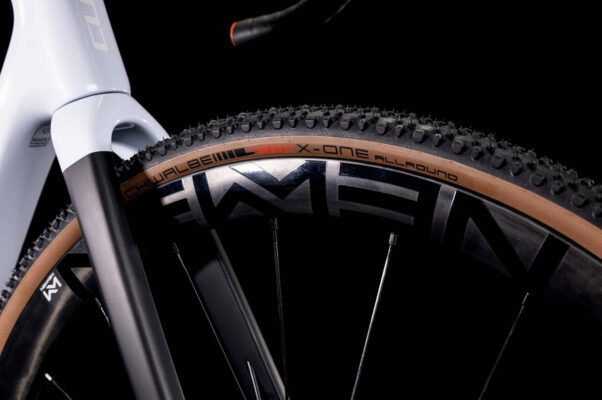 Cube komt met nieuw topmodel cyclocrosser, de Cube Cross Race C:68X ...