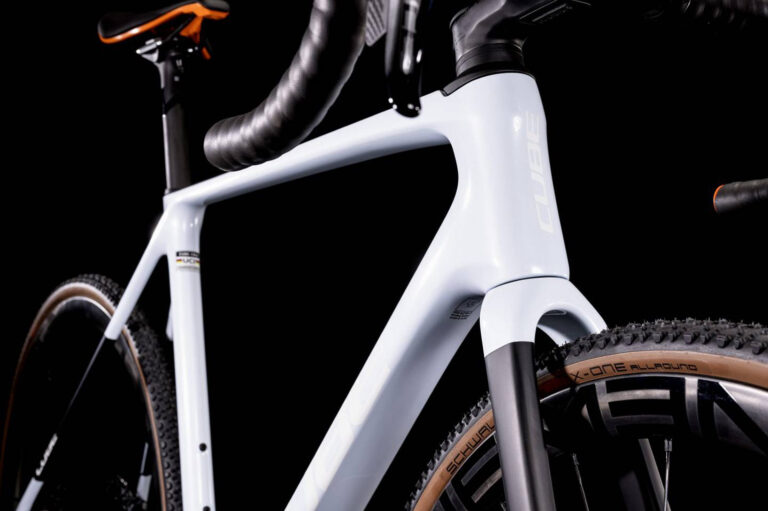 Cube komt met nieuw topmodel cyclocrosser, de Cube Cross Race C:68X ...