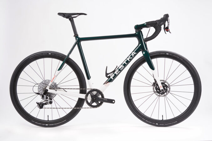 De Festka Scout is nog meer gravel - Racefietsblog.nl