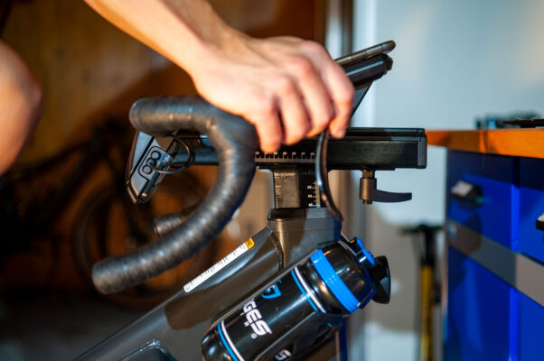 Eerste indruk: Stages SB20 indoor Smart Bike - Racefietsblog.nl