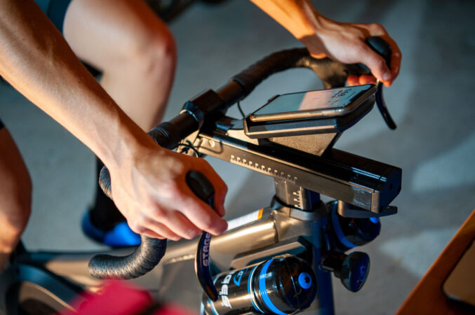 Eerste indruk: Stages SB20 indoor Smart Bike - Racefietsblog.nl