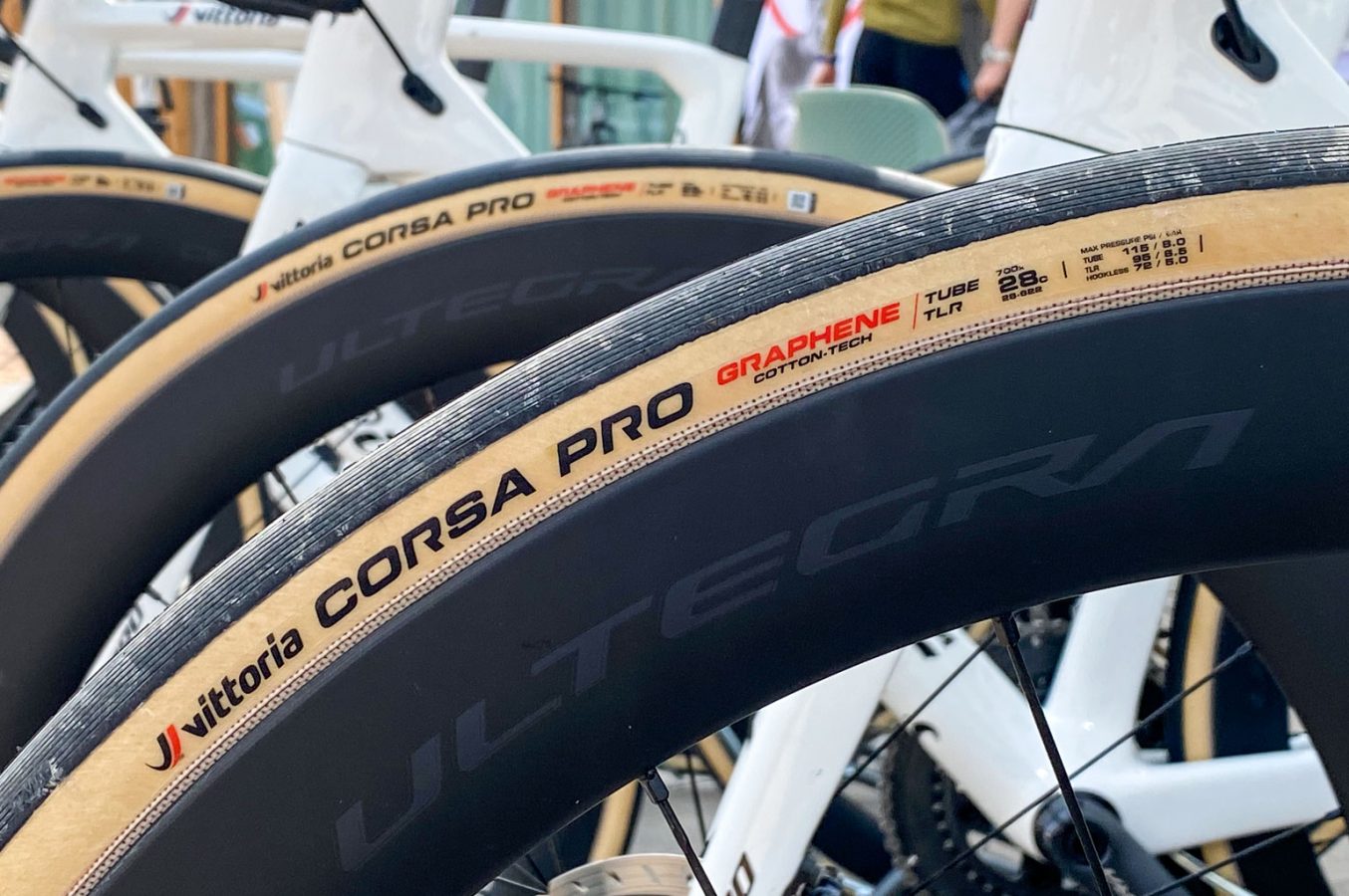 Eerste indruk: Nieuwe Vittoria Corsa Pro fietsband, het topmodel is nog ...