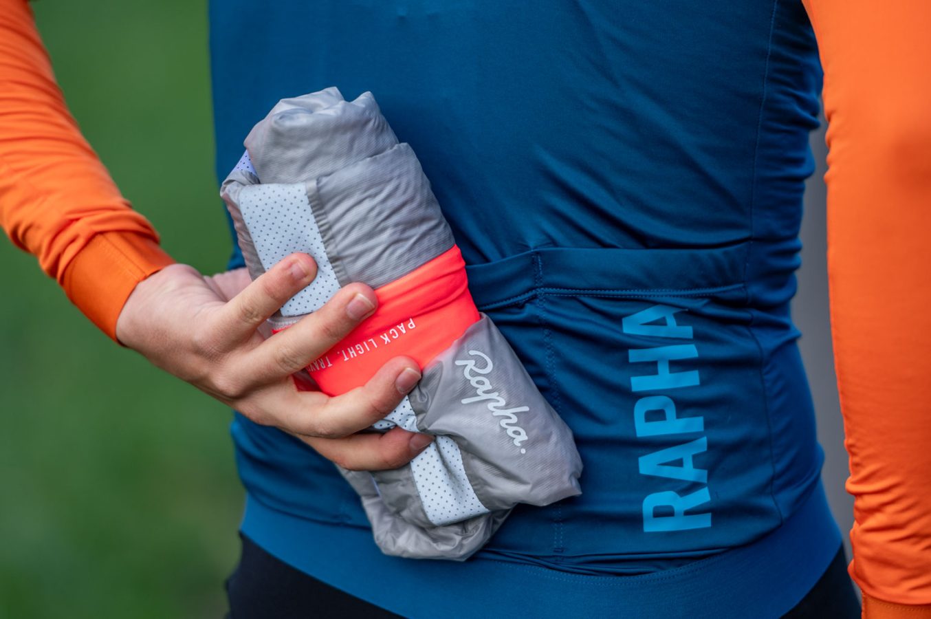 Eerste indruk: Rapha Brevet Insulated Jacket - Racefietsblog.nl
